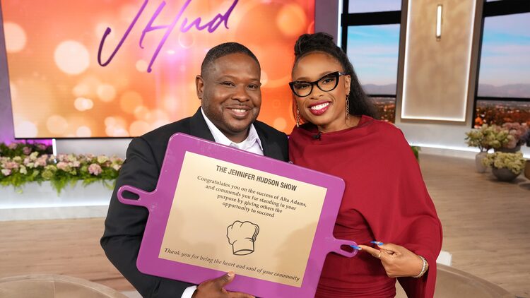 Recipe: The Scotto Sisters' Dressed to Impress Mocktail ...